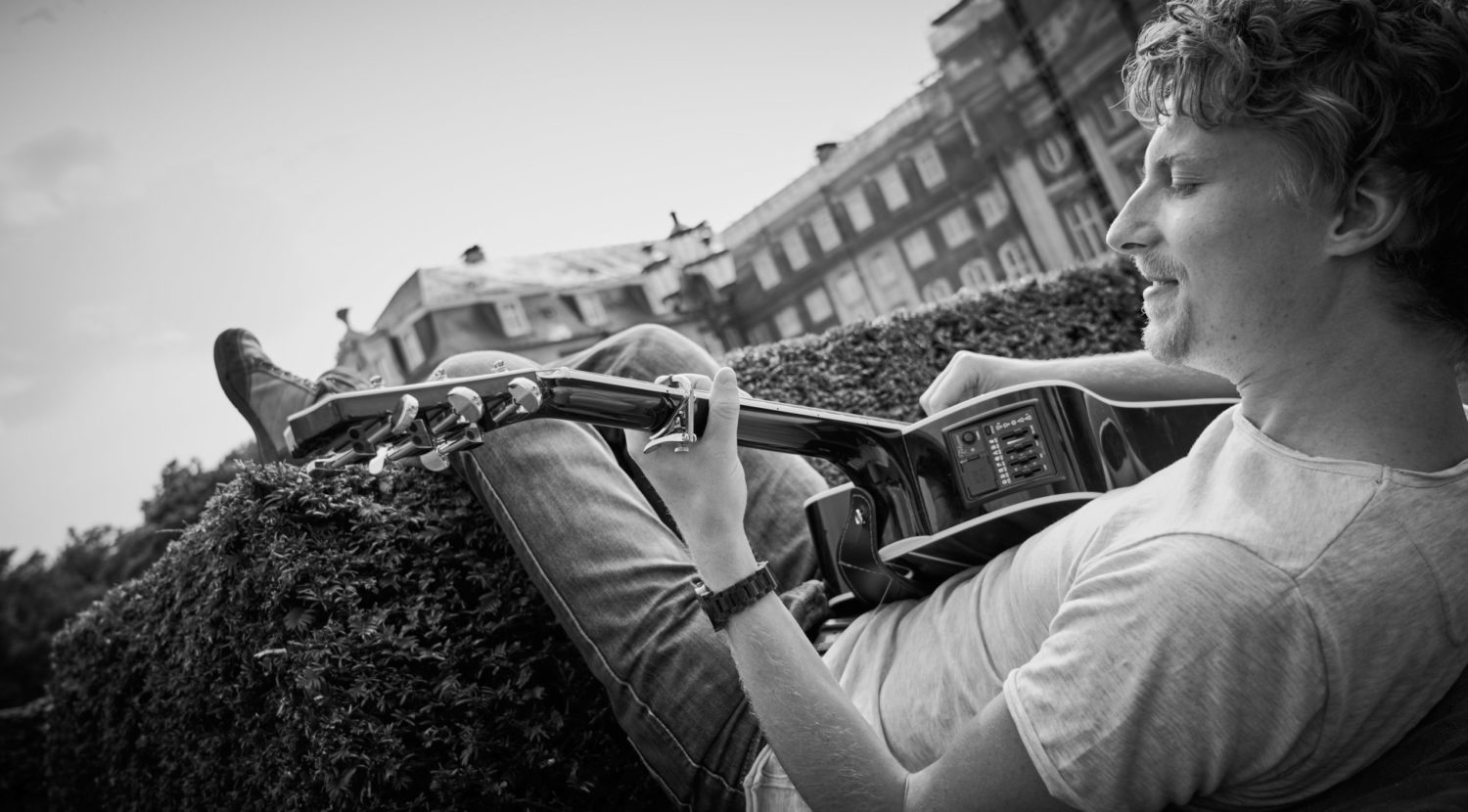 Solomusiker und Hochzeitssänger aus Münster – Jonathan Brehm